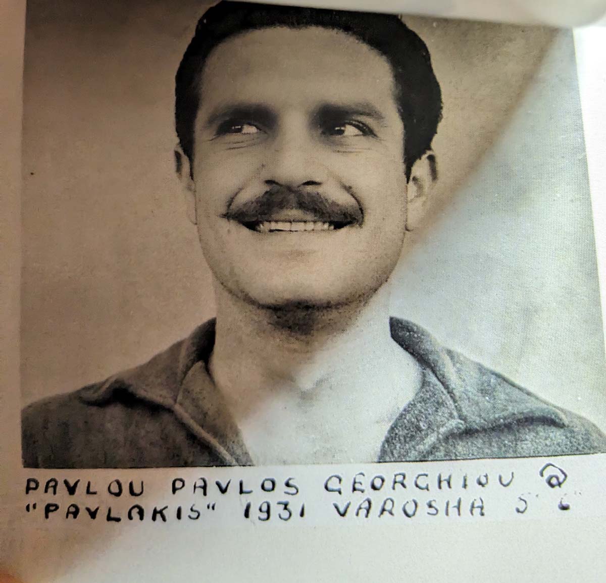1956 Cyprus Wanted Men Reproduced Booklet 50 Pictures – BalkanPhila