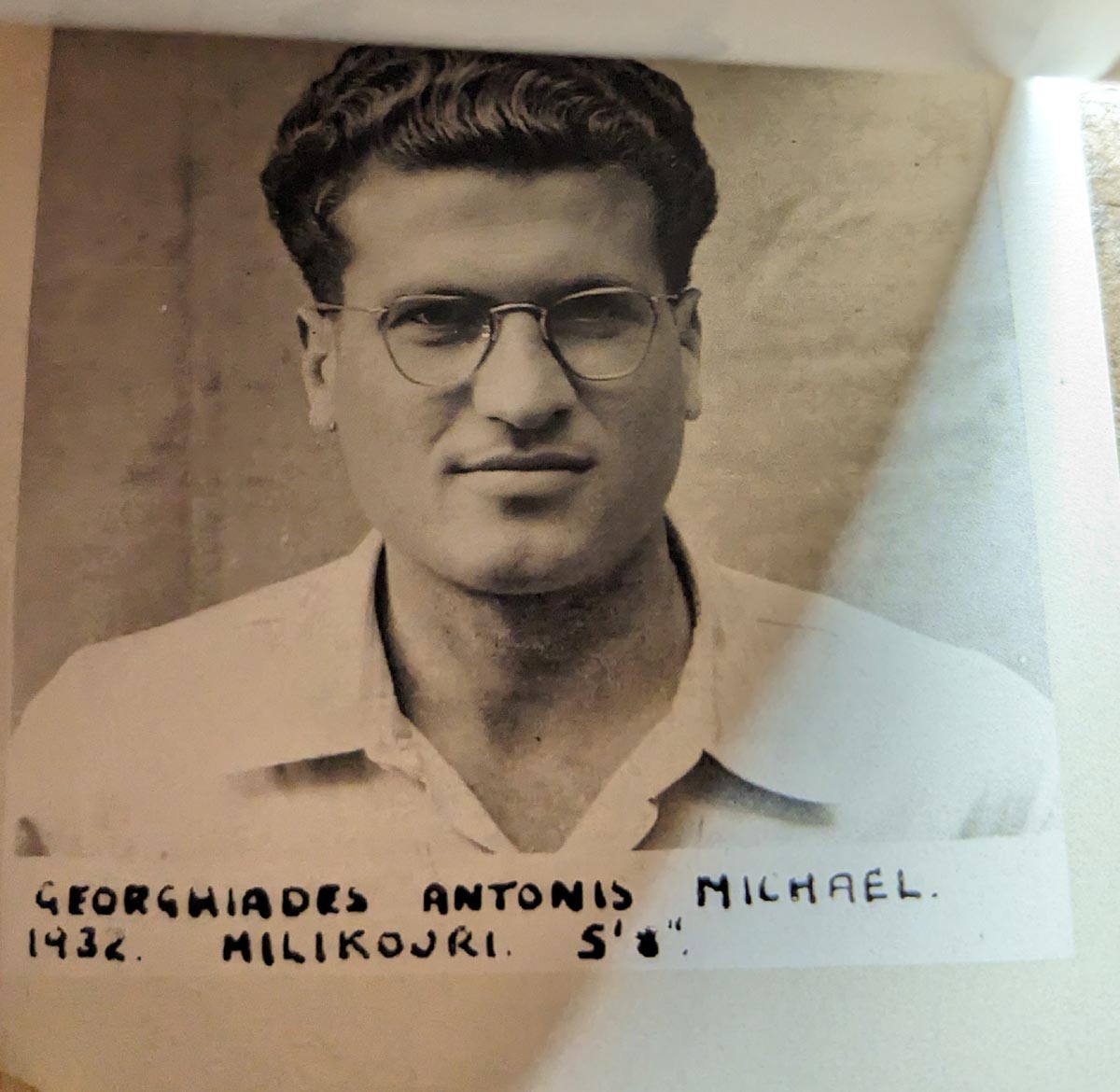 1956 Cyprus Wanted Men Reproduced Booklet 50 Pictures – BalkanPhila