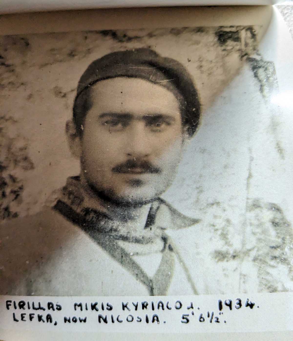 1956 Cyprus Wanted Men Reproduced Booklet 50 Pictures – BalkanPhila